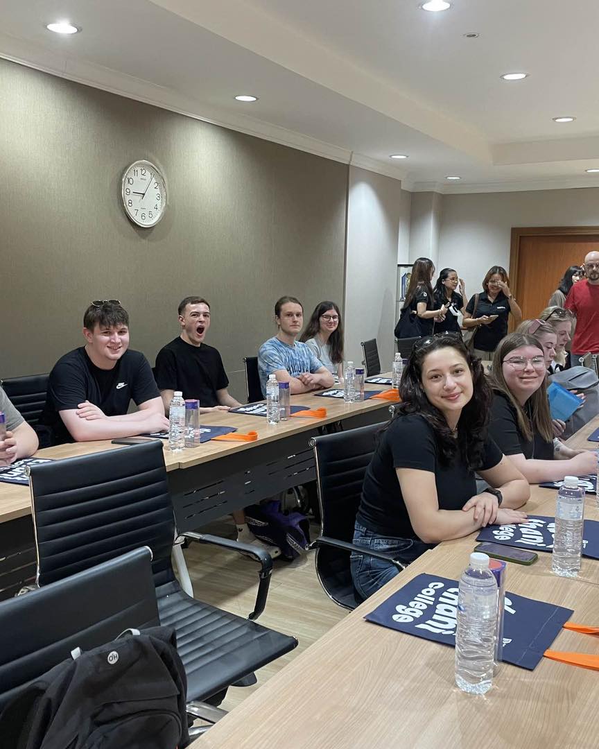 Scarborough TEC students jet off to Thailand - Scarborough TEC